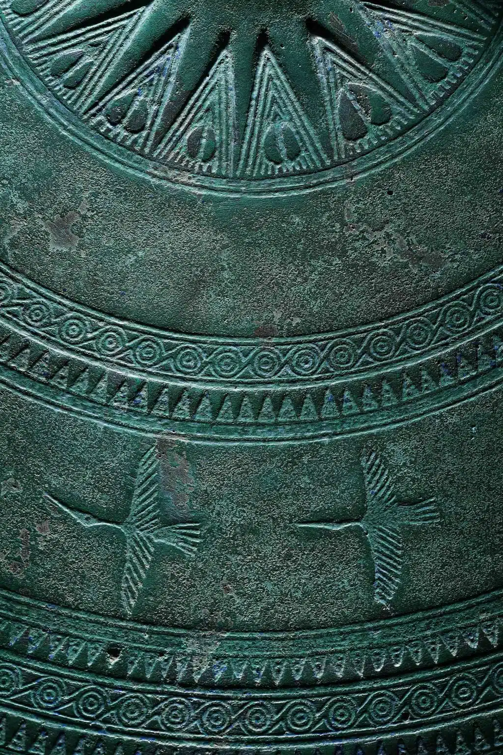 The sacred Lac bird - Heritage Vietnam Airlines